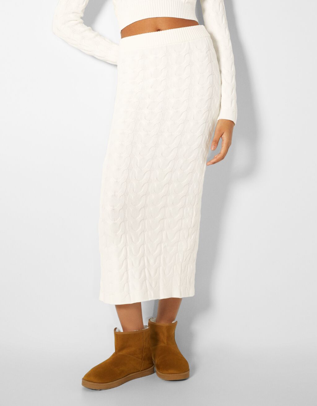 Long cable-knit skirt - Woman | Bershka