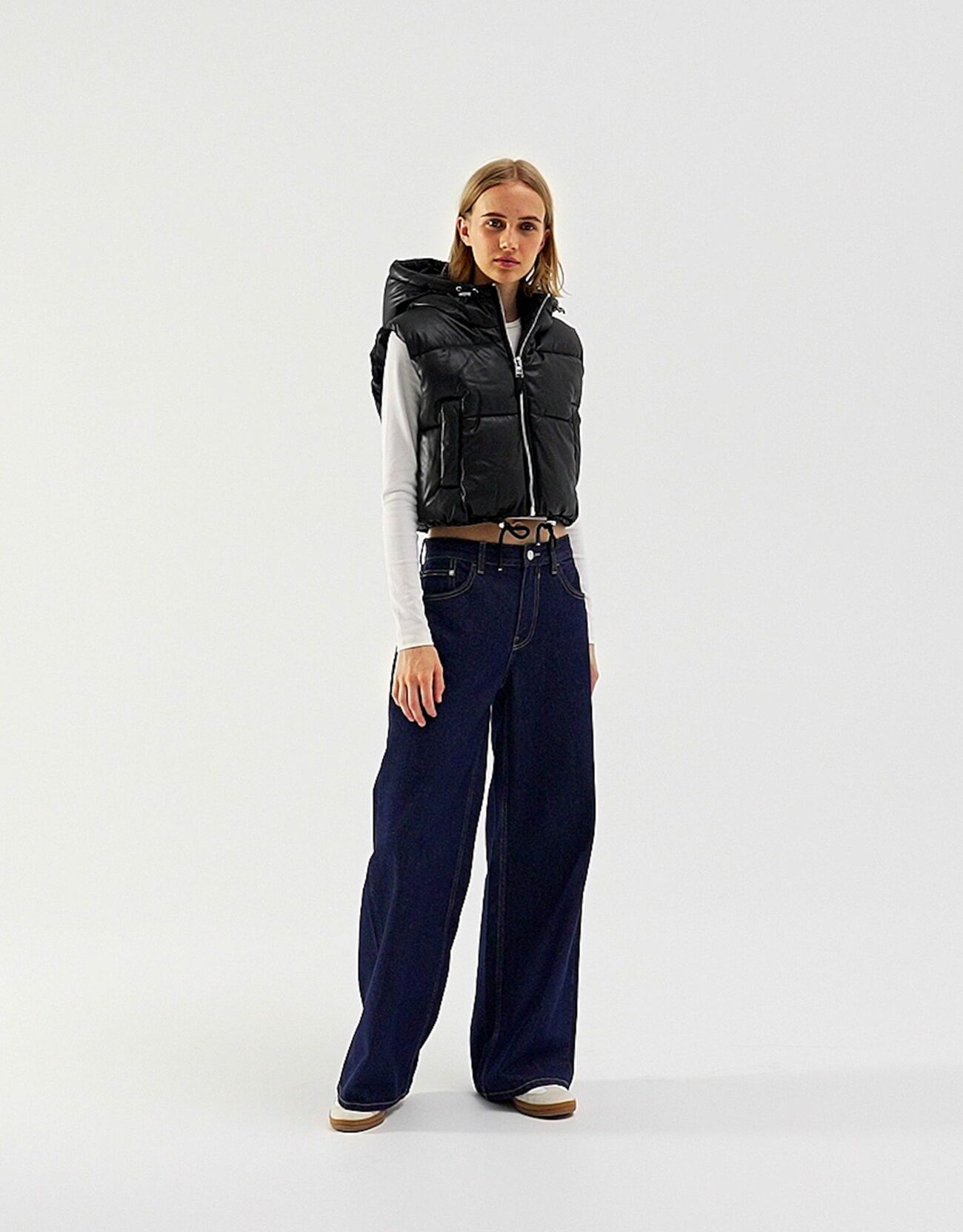 Chaleco capucha efecto piel - BSK Teen | Bershka