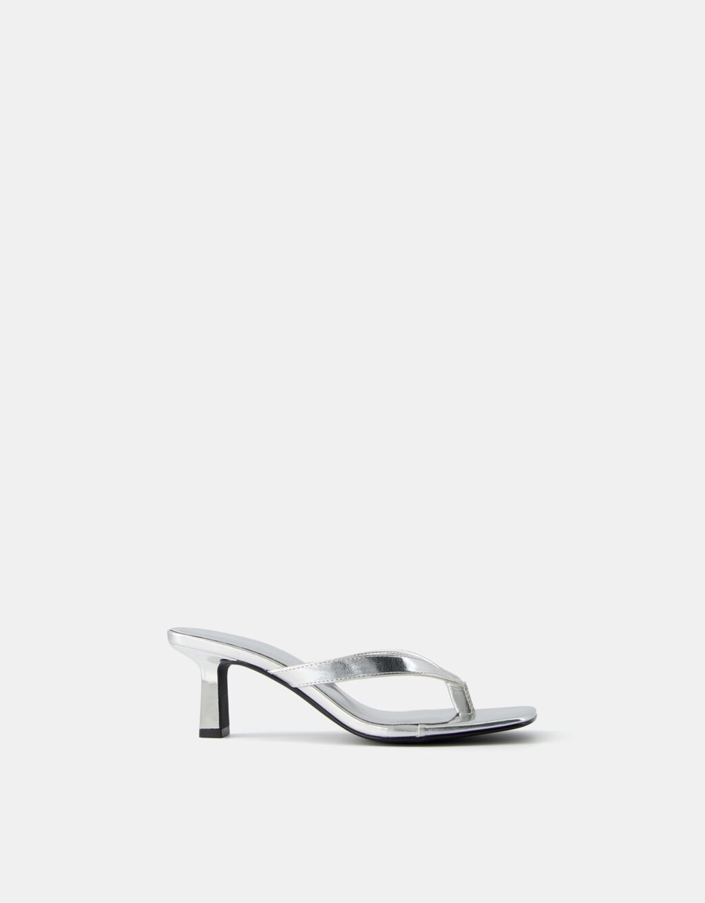 Metallic kitten-heel sandals - Women | Bershka