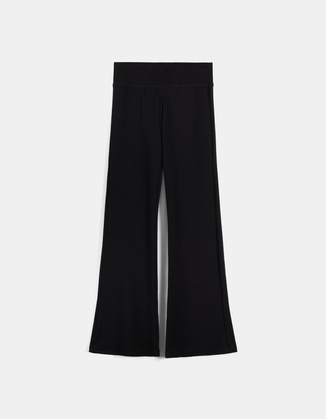 Flared trousers | Bershka