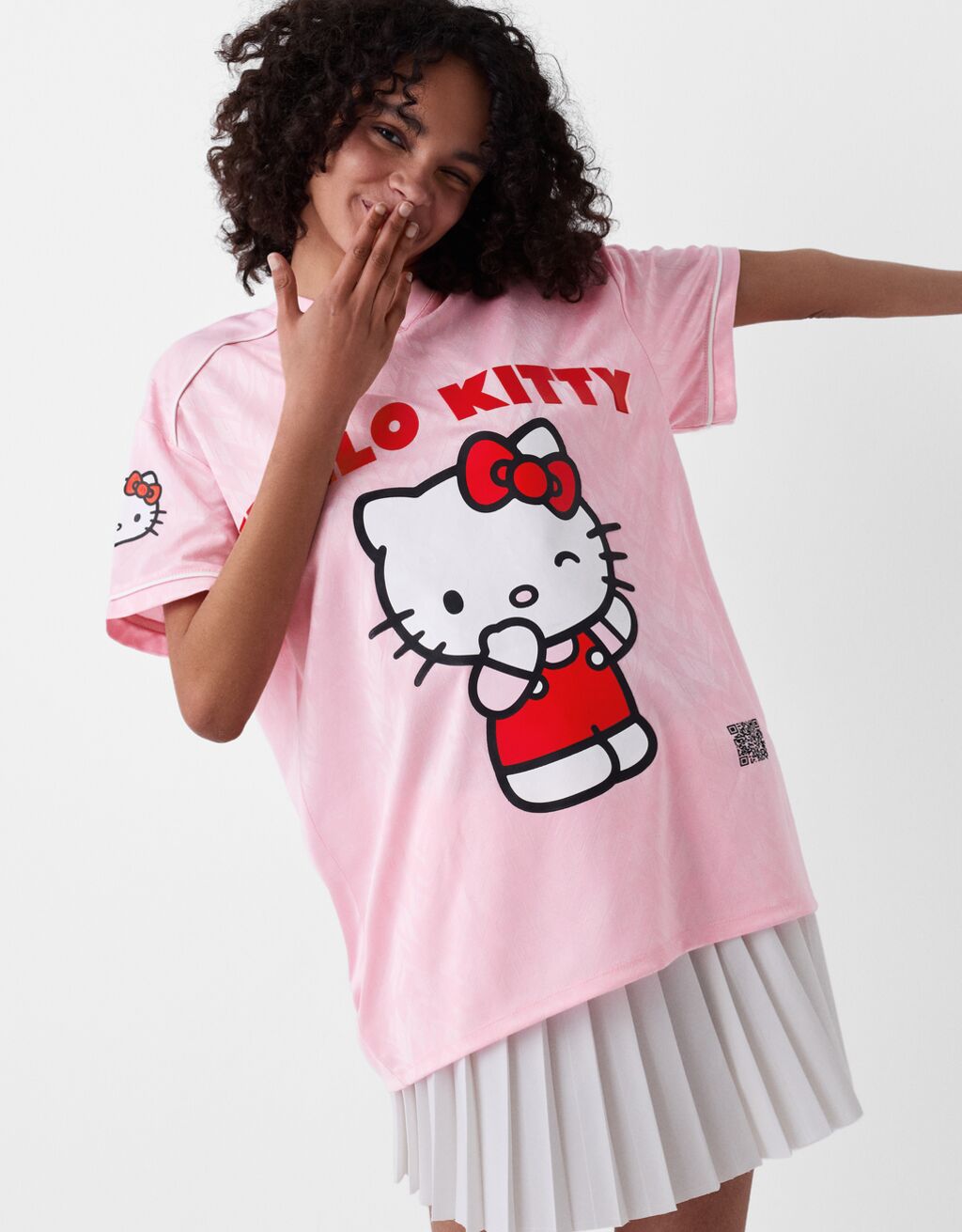 Koszulka sporty z krótkim rękawem Hello Kitty Mania - BSK Teen | Bershka