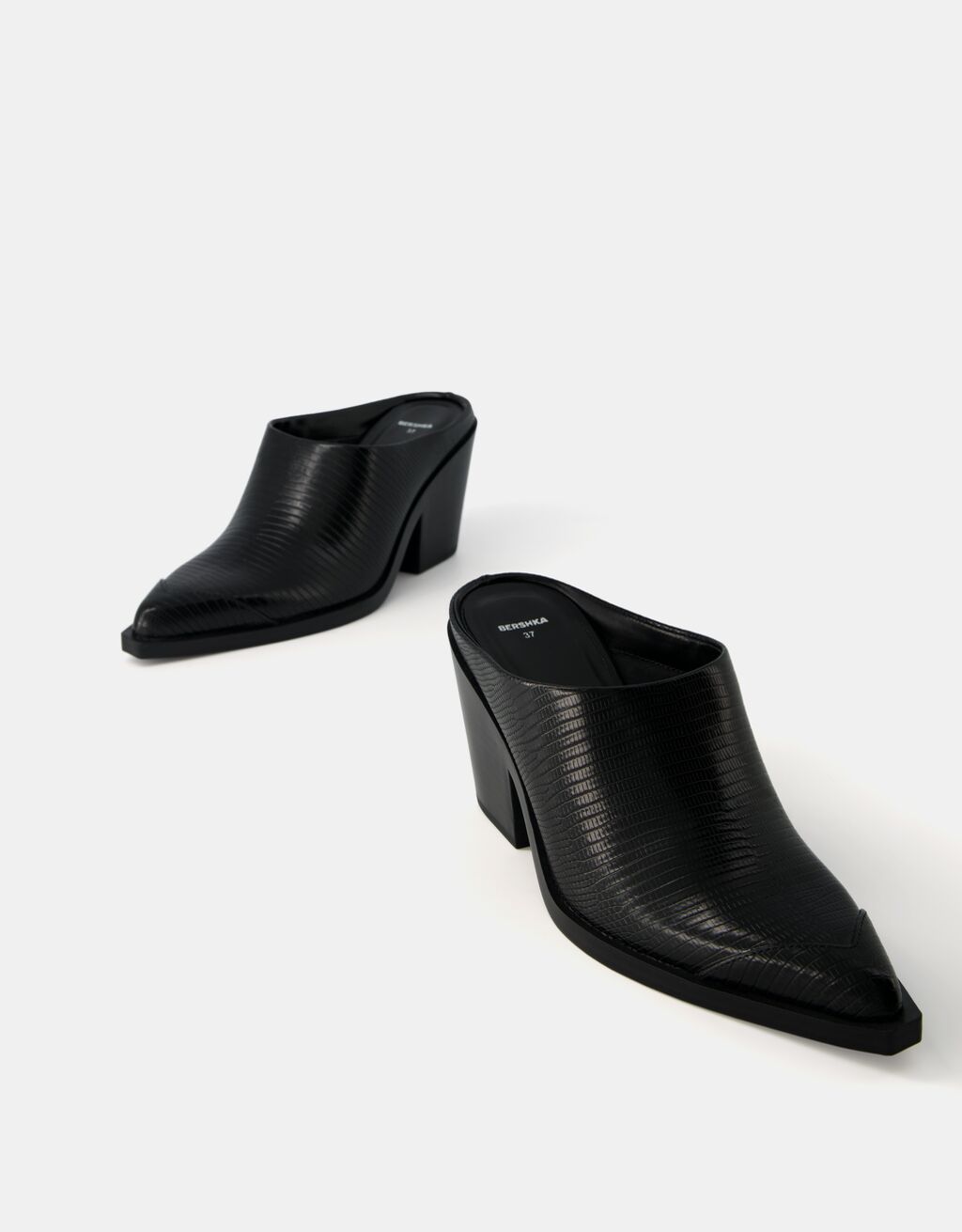 High-heel cowboy clogs with animal embossing - Women | Bershka