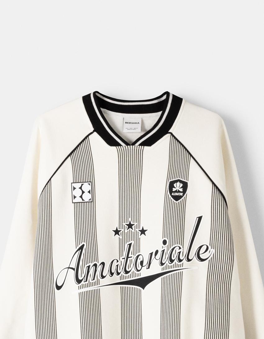 Sports sweatshirt with raglan sleeves - Men | Bershka