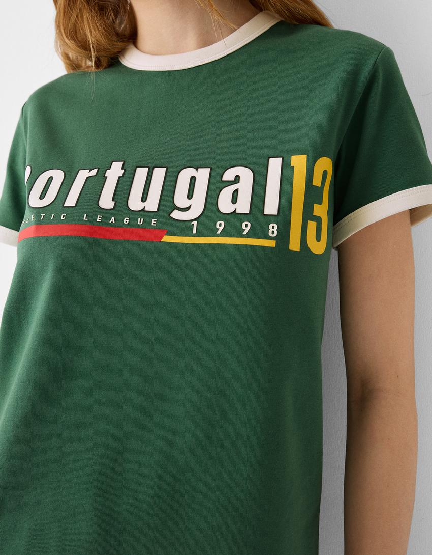 Short Sleeve Sports T Shirt With Contrast Detail Women Bershka