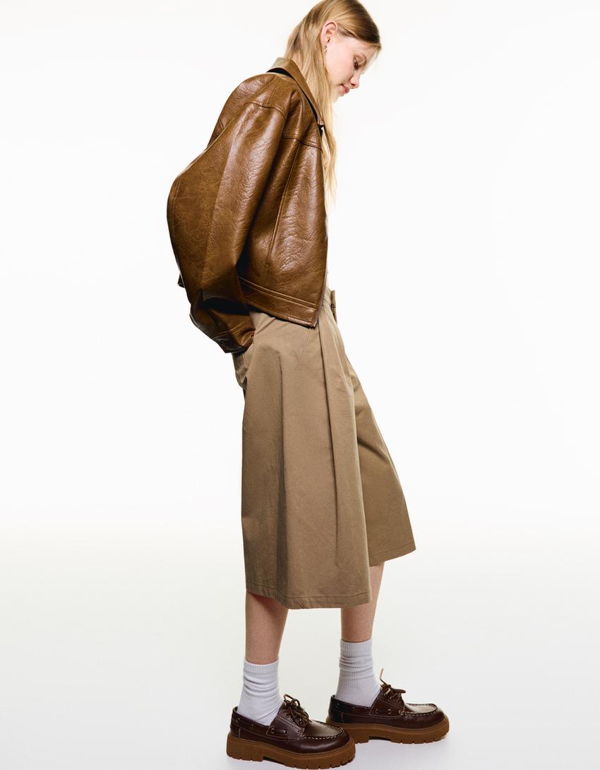 Bermuda volumen pinzas - Mujer | Bershka