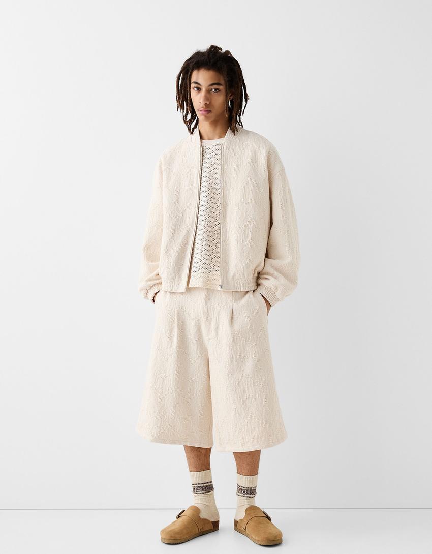 Textured wide-leg Bermuda jorts - Men | Bershka