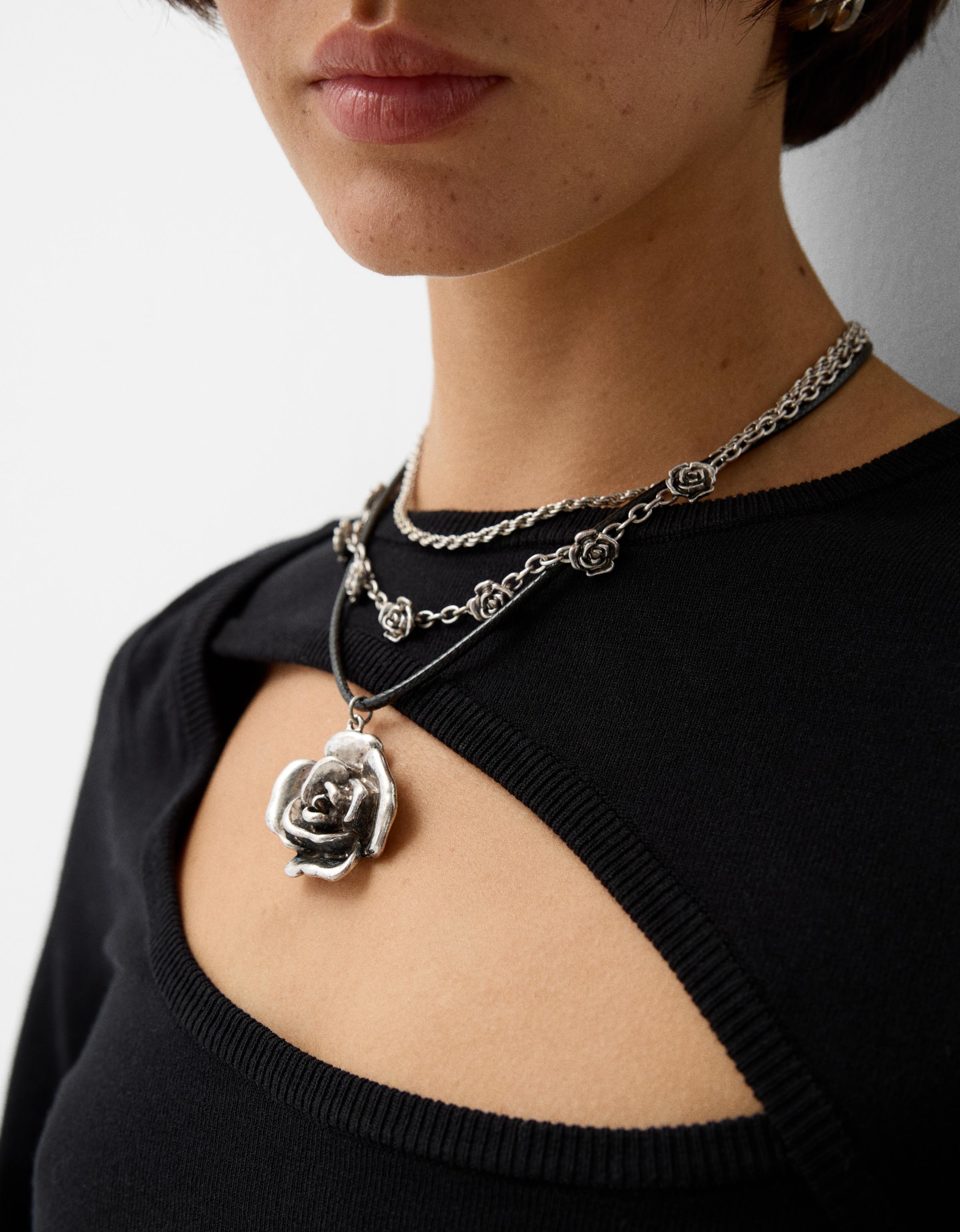 Metal rose flower necklace store