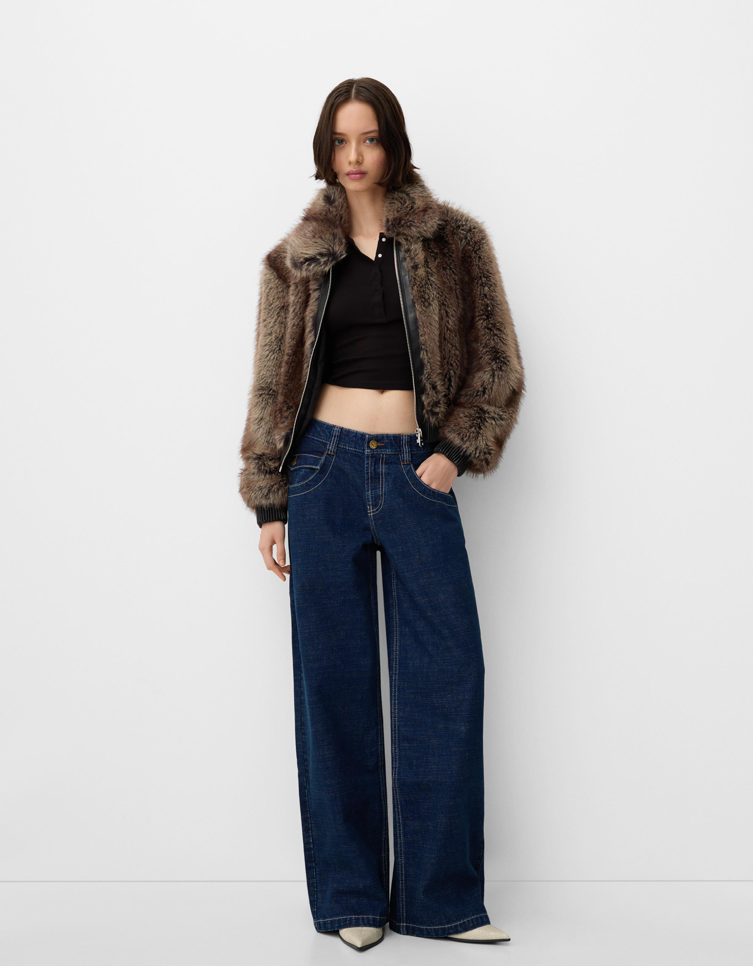Embroidered boyfriend jeans DENIM CORE Women Bershka