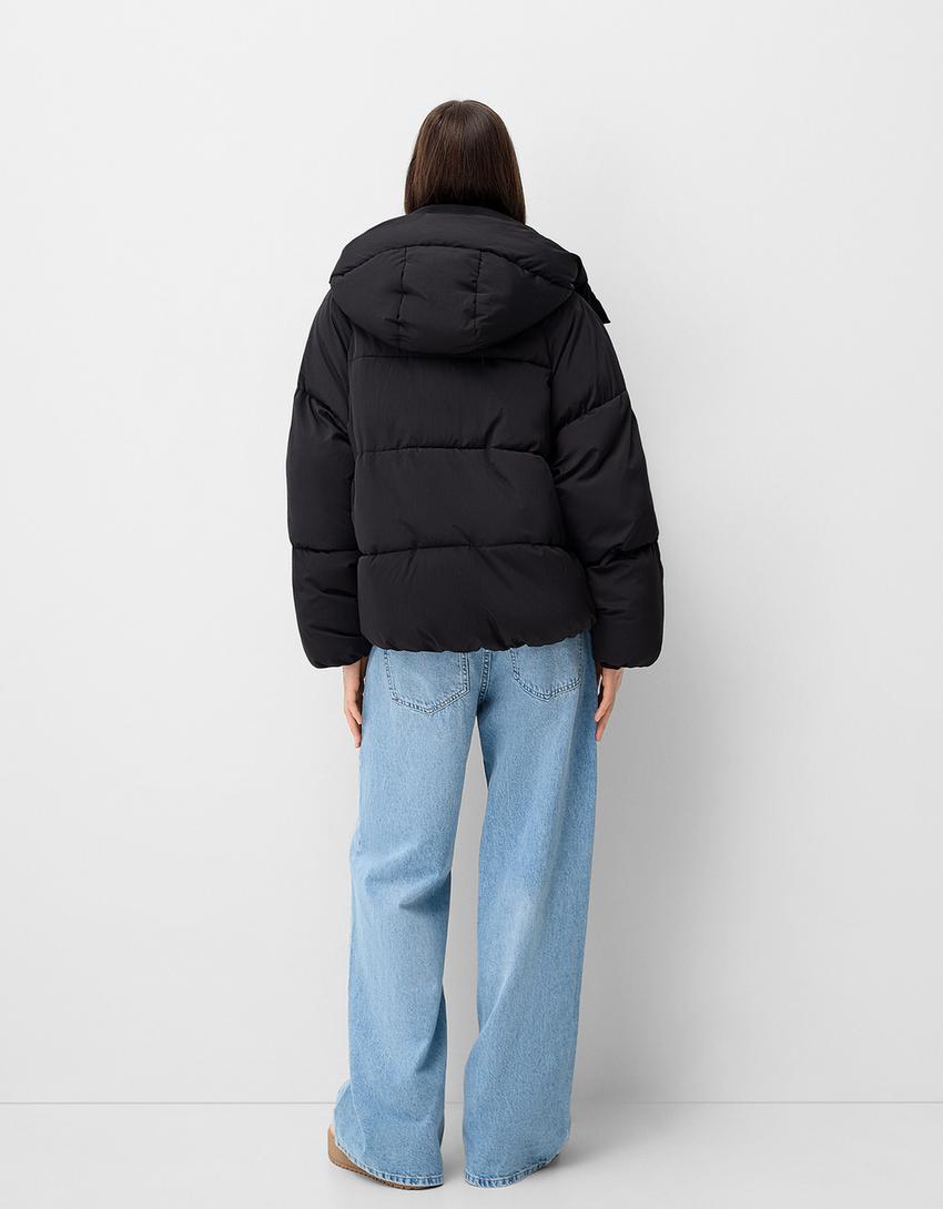 Puffer jacket with hood - Women | Bershka