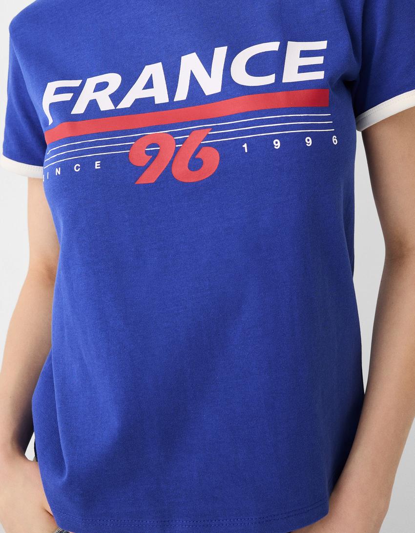 Short Sleeve Sports T Shirt With Contrast Detail Women Bershka
