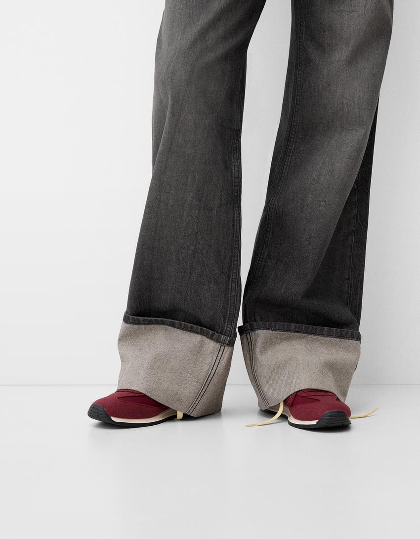 Wide-leg '90s jeans with turn-up hems - Women | Bershka