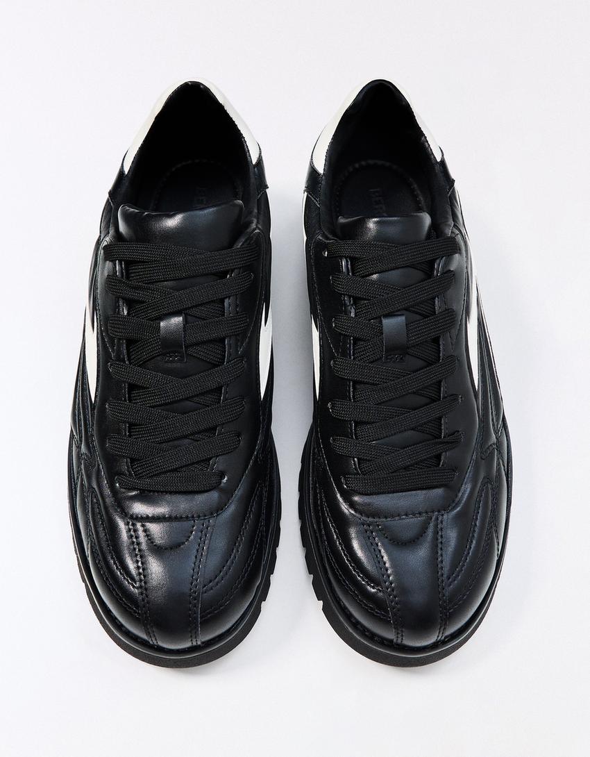 Sepatu sepak bola - Pria | Bershka