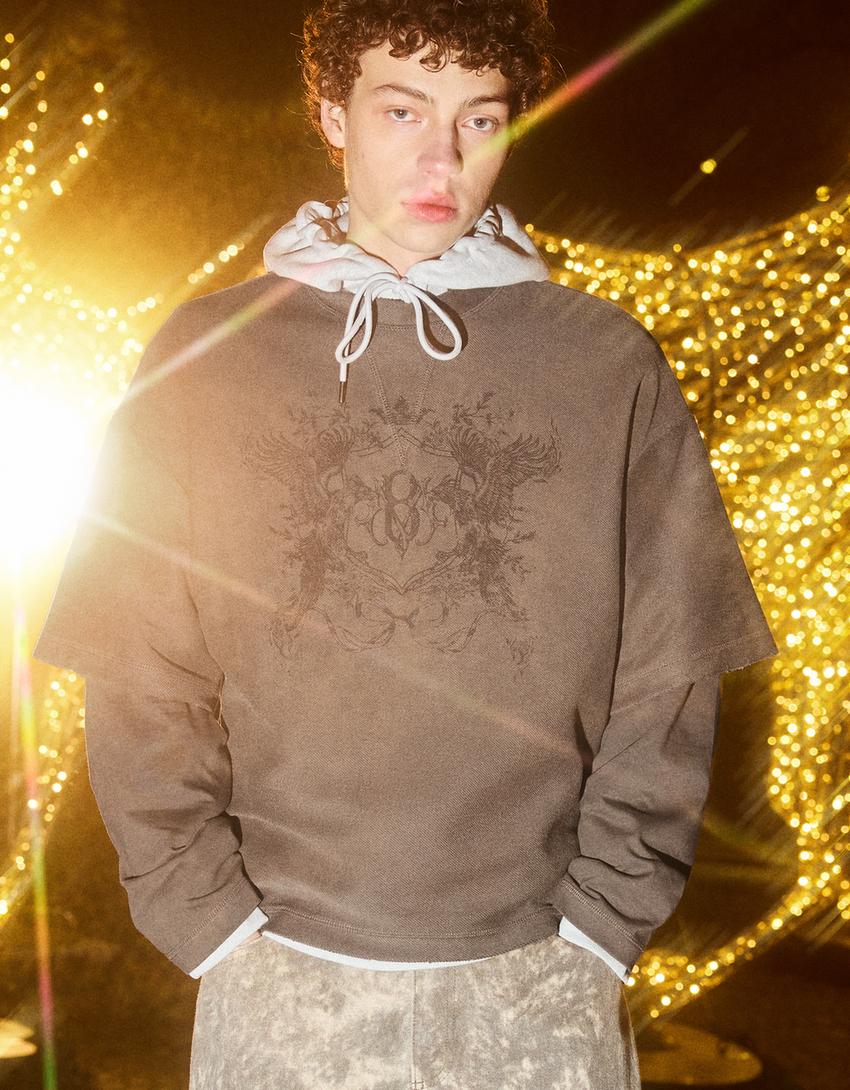 Çift kollu baskılı kazak - Erkek | Bershka